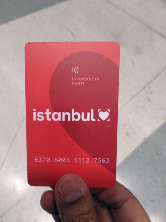 How to Get from Istanbul Airport to the City: fast and cheap